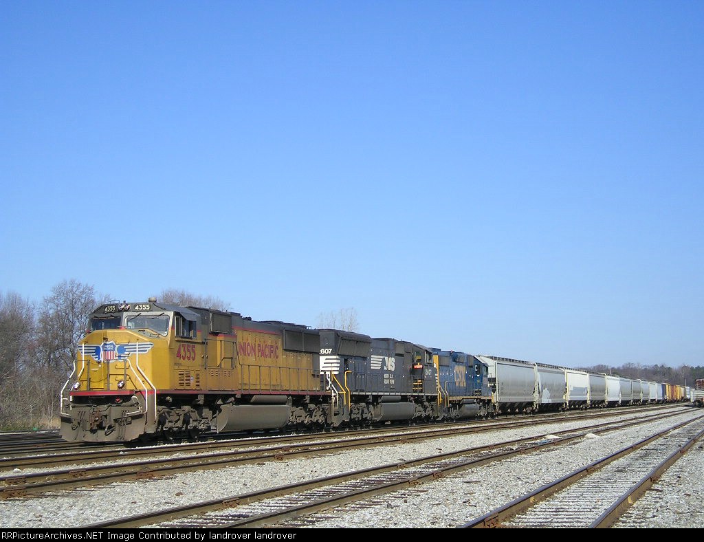 UP 4355 In The Yard At Tillford Facing South